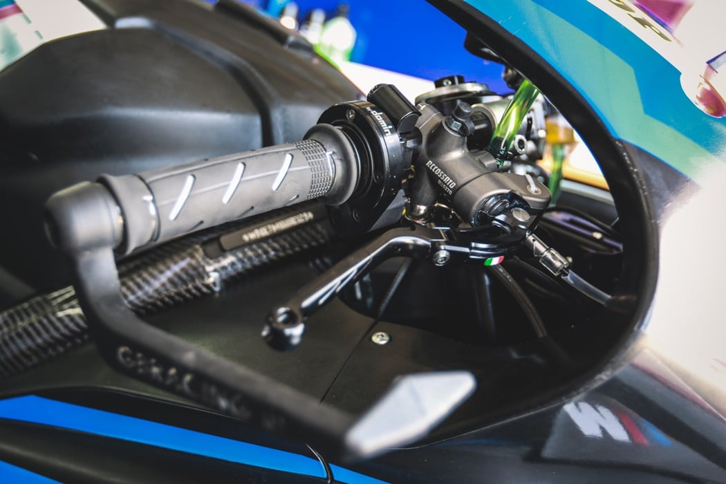 พาคุณทำความรู้จัก Accossato Racing อีกหนึ่งแบรนด์อะไหล่ดังจากอิตาลี ...