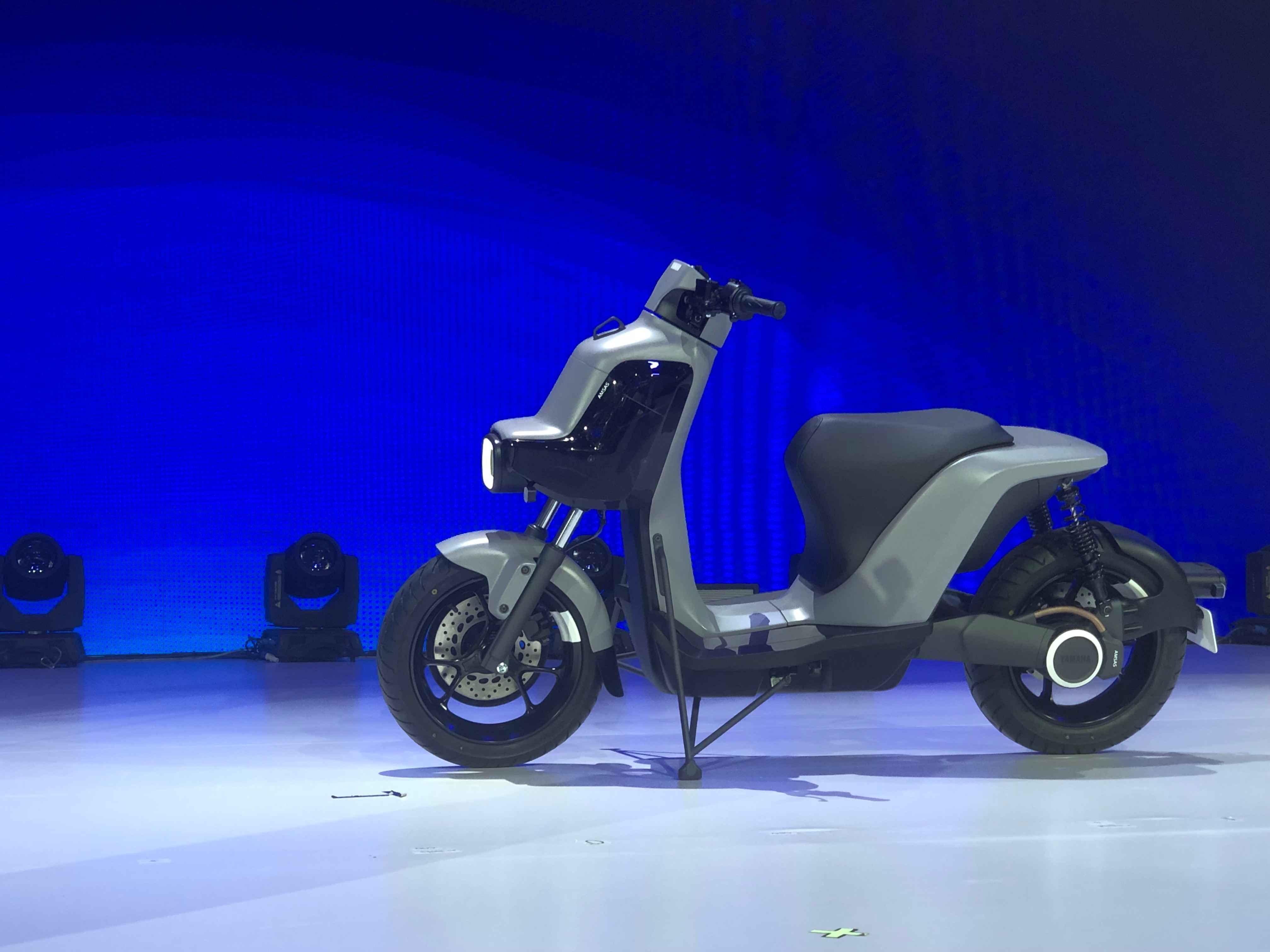Yamaha เปิดตัว ELOVE และ MOTOROiD2 ยานยนต์แห่งอนาคต ที่งาน Motor Show ...