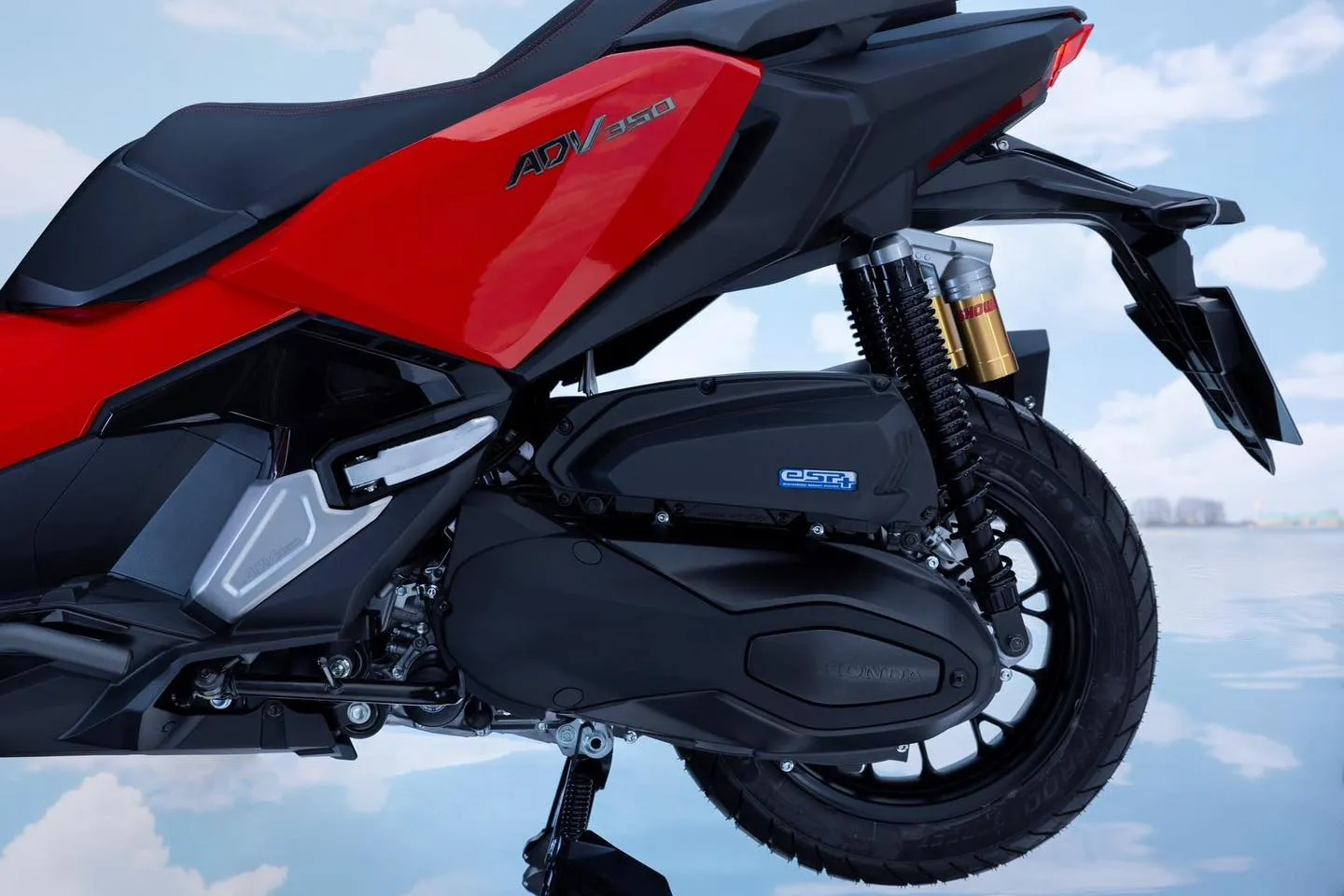 2025 Honda ADV 350 ที่ได้เติมออปชั่นเสริมมาด้วย | Motofiix Thailand
