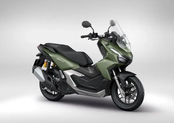 2025 Honda ADV 160 พร้อม 4 สีใหม่โดดเด่นกว่าเดิม | Motofiix Thailand